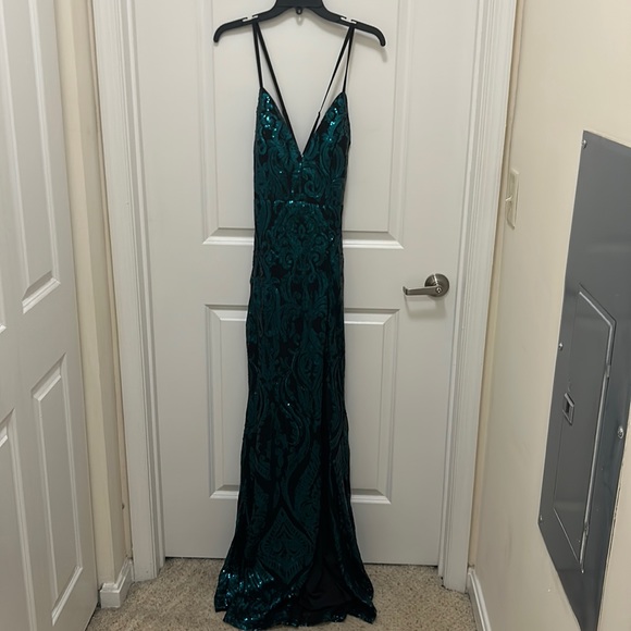Windsor | Dresses | Green Sequin Prom Dress | Poshmark